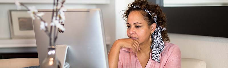 Can Americans Buy From a Canadian Pharmacy